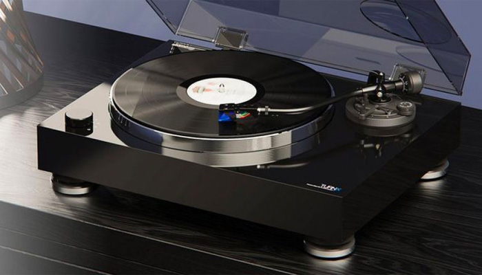 Купить проигрыватель винила Reloop TURN X по цене от 142990 руб., характеристики, фото, доставка